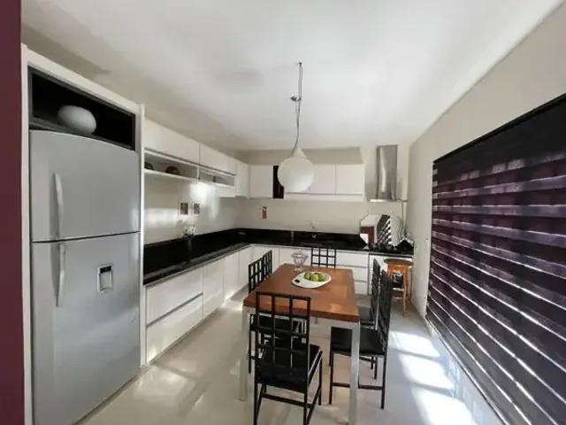 Casa / Sobrado para Venda em Londrina/PR Jardim Alvorada 3 Quartos