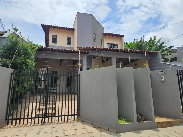 Casa / Sobrado para Venda em Londrina/PR Jardim Alvorada 3 Quartos