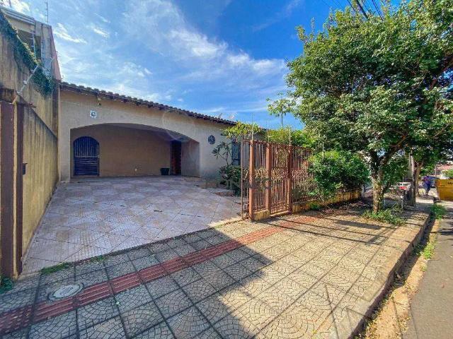 Casa / Sobrado para Venda em Londrina/PR Jardim Alvorada 3 Quartos