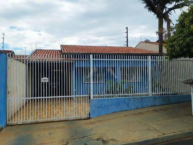 Casa / Sobrado para Venda em Londrina/PR Jardim Continental 3 Quartos