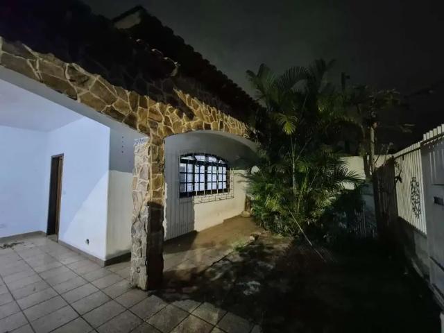 Casa / Sobrado para Venda em Londrina/PR Jardim Delta 3 Quartos