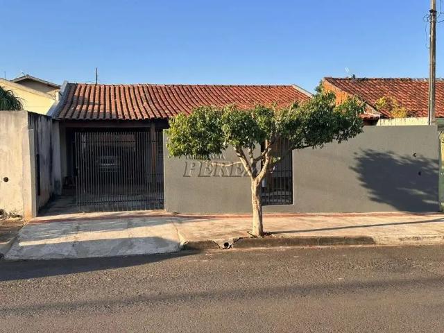 Casa / Sobrado para Venda em Londrina/PR Jardim do Leste 2 Quartos
