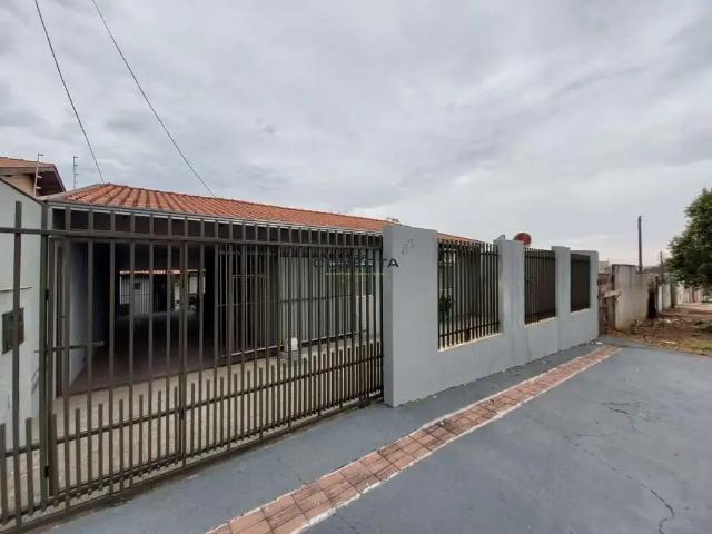 Casa / Sobrado para Venda em Londrina/PR Jardim do Sol 3 Quartos
