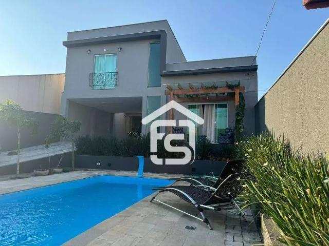 Casa / Sobrado para Venda em Londrina/PR Jardim Ilha do Mel 4 Quartos