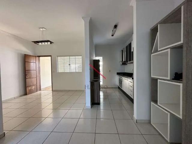 Casa / Sobrado para Venda em Londrina/PR Jardim Imagawa 3 Quartos