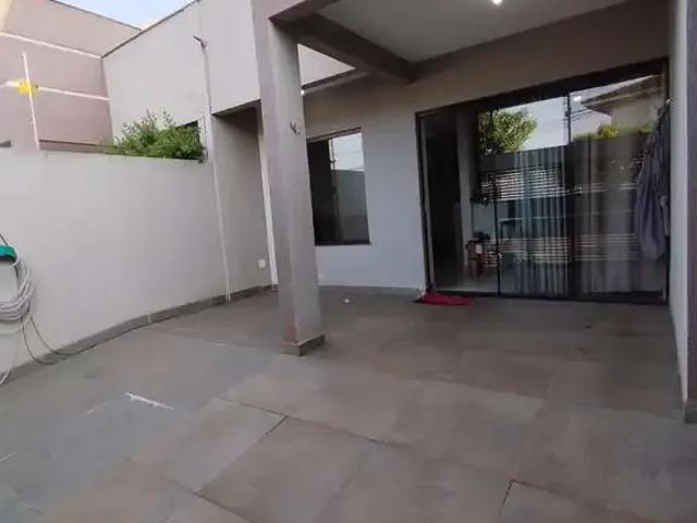 Casa / Sobrado para Venda em Londrina/PR Jardim Império do Sol 2 Quartos