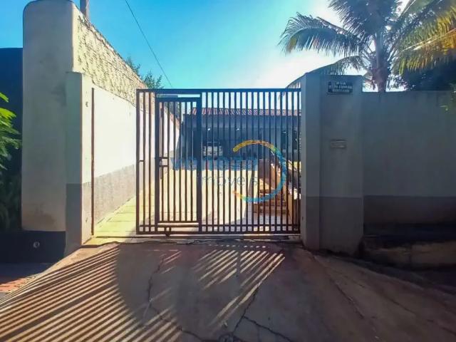 Casa / Sobrado para Venda em Londrina/PR Jardim Império do Sol 3 Quartos