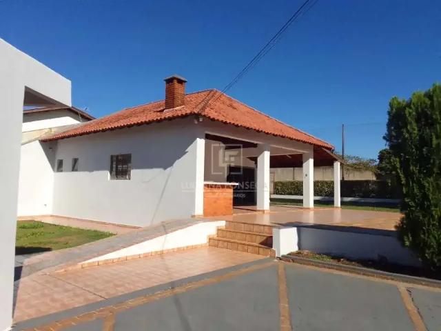 Casa / Sobrado para Venda em Londrina/PR Jardim Itatiaia 2 1 Quartos