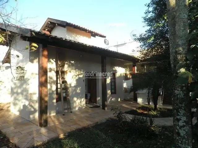Casa / Sobrado para Venda em Londrina/PR Jardim Itatiaia 2 3 Quartos
