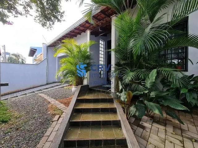 Casa / Sobrado para Venda em Londrina/PR Jardim Londrilar 3 Quartos