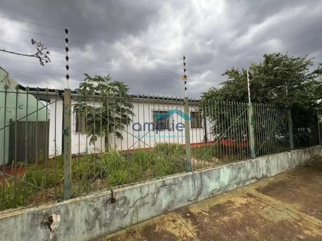 Casa / Sobrado para Venda em Londrina/PR Jardim Lolata 5 Quartos