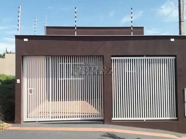Casa / Sobrado para Venda em Londrina/PR Jardim Maria Luiza 2 Quartos