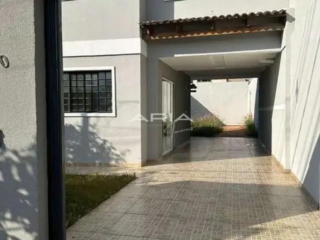 Casa / Sobrado para Venda em Londrina/PR Jardim Maria Luiza 3 Quartos