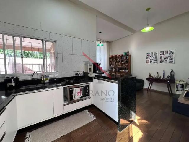Casa / Sobrado para Venda em Londrina/PR Jardim Monte Sinai 3 Quartos