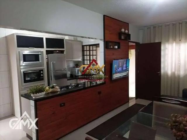 Casa / Sobrado para Venda em Londrina/PR Jardim Montecatini 2 Quartos
