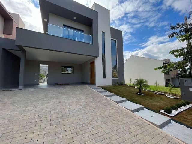 Casa / Sobrado para Venda em Londrina/PR Jardim Montecatini 3 Quartos