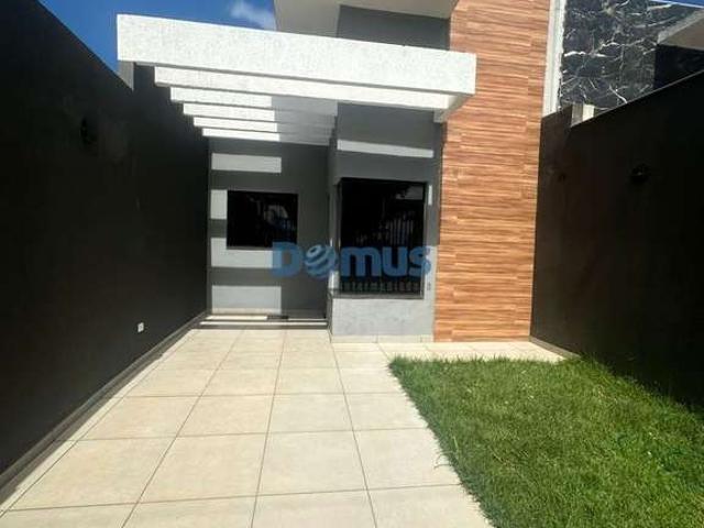 Casa / Sobrado para Venda em Londrina/PR Jardim Montecatini 3 Quartos