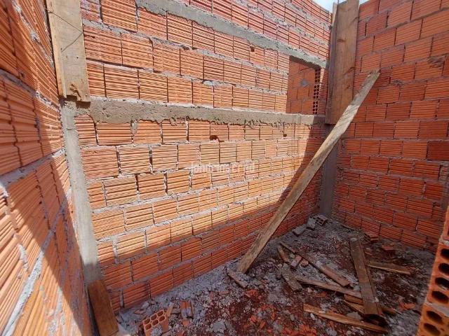 Casa / Sobrado para Venda em Londrina/PR Jardim Montecatini 3 Quartos