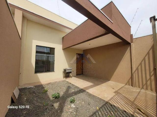 Casa / Sobrado para Venda em Londrina/PR Jardim Moema 3 Quartos