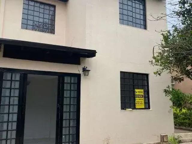 Casa / Sobrado para Venda em Londrina/PR Jardim Morumbi 3 Quartos