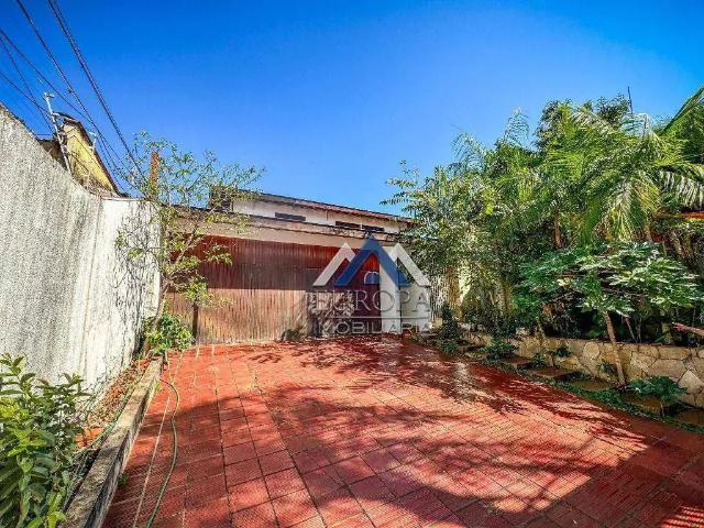 Casa / Sobrado para Venda em Londrina/PR Jardim Nova Londrina 4 Quartos