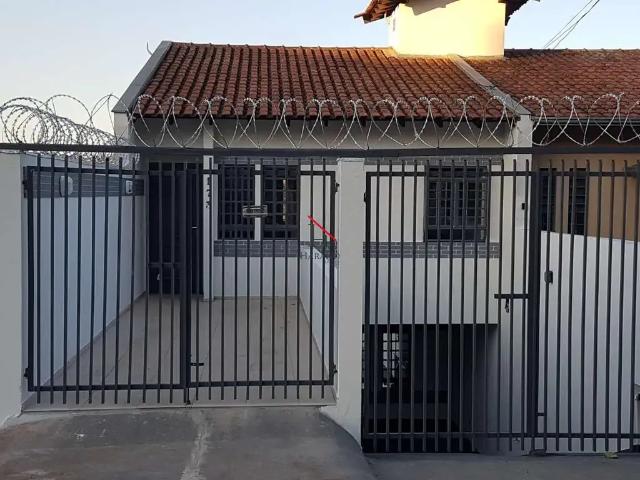 Casa / Sobrado para Venda em Londrina/PR Jardim Novo Sabará 4 Quartos