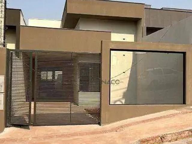 Casa / Sobrado para Venda em Londrina/PR Jardim Novo Sabará 3 Quartos