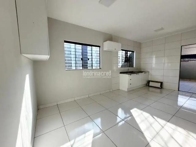 Casa / Sobrado para Venda em Londrina/PR Jardim Ok 3 Quartos