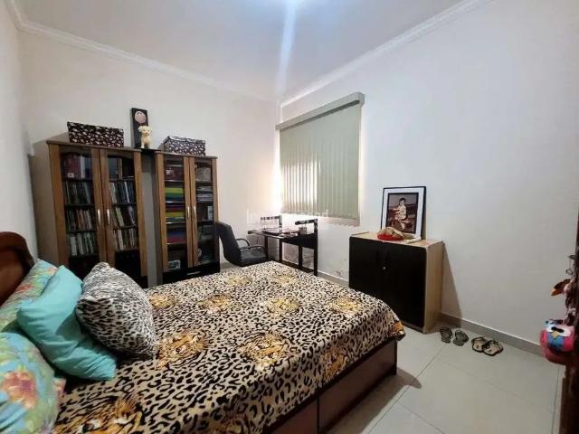 Casa / Sobrado para Venda em Londrina/PR Jardim Oriente 3 Quartos