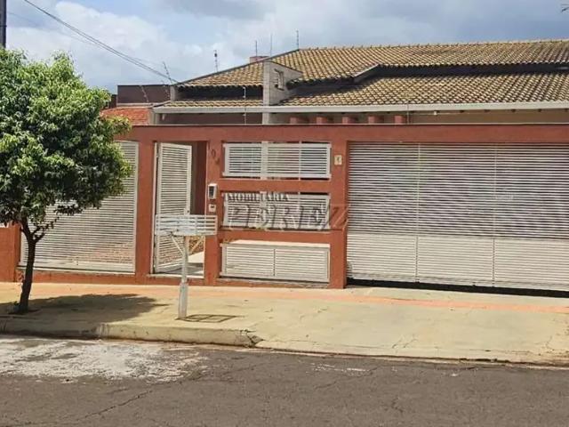 Casa / Sobrado para Venda em Londrina/PR Jardim Pacaembu 4 Quartos