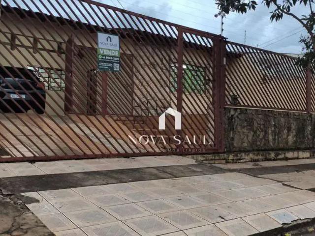 Casa / Sobrado para Venda em Londrina/PR Jardim Pacaembu 4 Quartos