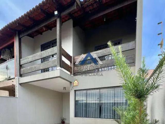 Casa / Sobrado para Venda em Londrina/PR Jardim Pacaembu 3 Quartos