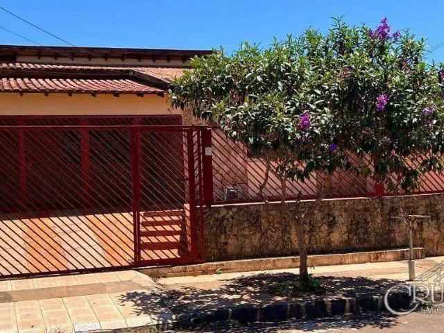 Casa / Sobrado para Venda em Londrina/PR Jardim Pacaembu 3 Quartos