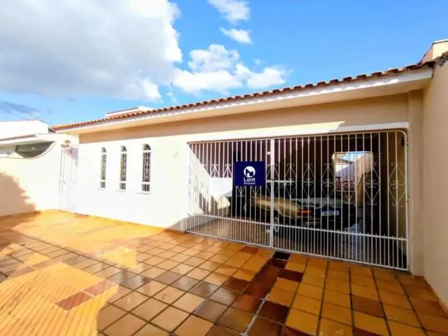 Casa / Sobrado para Venda em Londrina/PR Jardim Pacaembu 3 Quartos