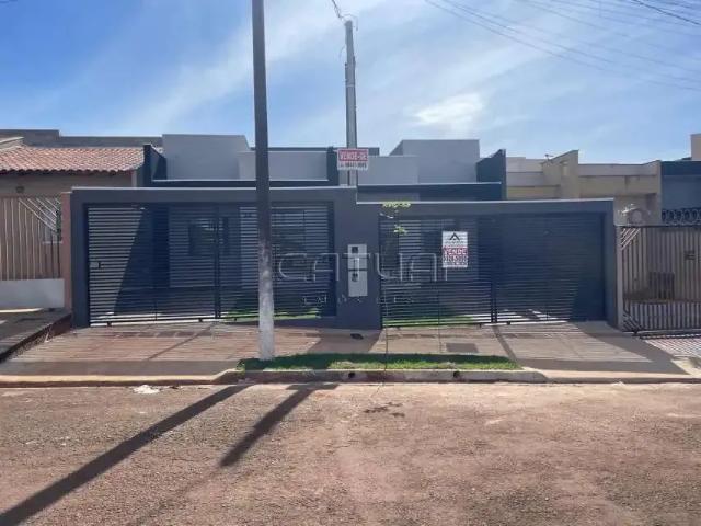 Casa / Sobrado para Venda em Londrina/PR Jardim Padovani 2 Quartos
