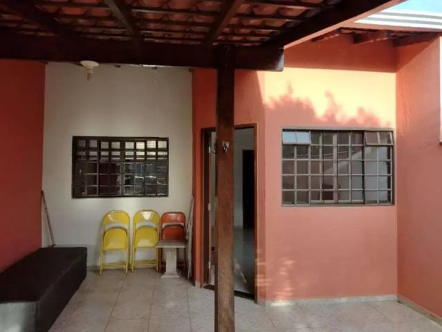 Casa / Sobrado para Venda em Londrina/PR Jardim Pequena Londres 3 Quartos