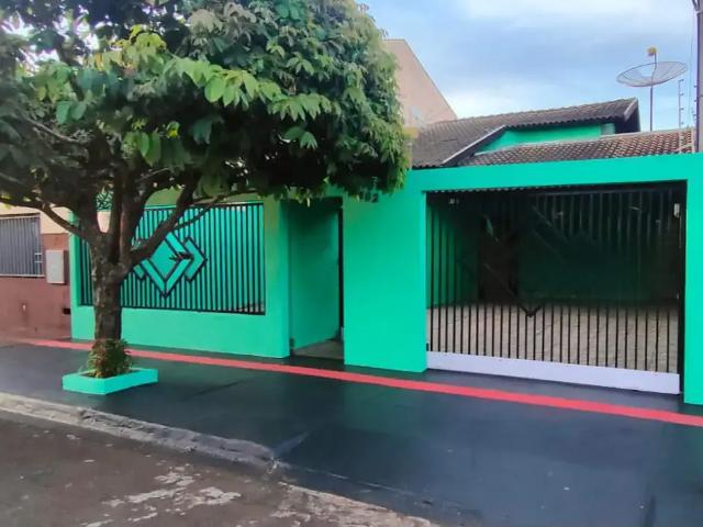 Casa / Sobrado para Venda em Londrina/PR Jardim Pérola 3 Quartos