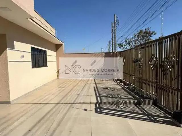 Casa / Sobrado para Venda em Londrina/PR Jardim Planalto 3 Quartos