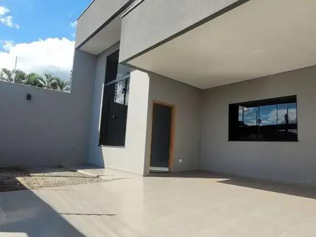 Casa / Sobrado para Venda em Londrina/PR Jardim Planalto 3 Quartos