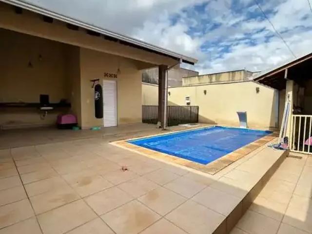 Casa / Sobrado para Venda em Londrina/PR Jardim Prefeito Milton Menezes 3 Quartos