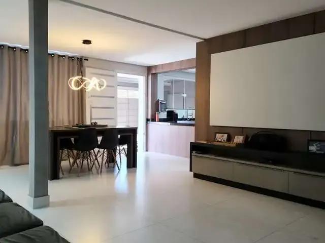 Casa / Sobrado para Venda em Londrina/PR Jardim Presidente 5 Quartos