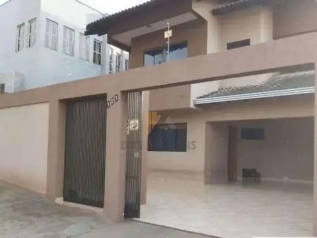 Casa / Sobrado para Venda em Londrina/PR Jardim Roma 3 Quartos