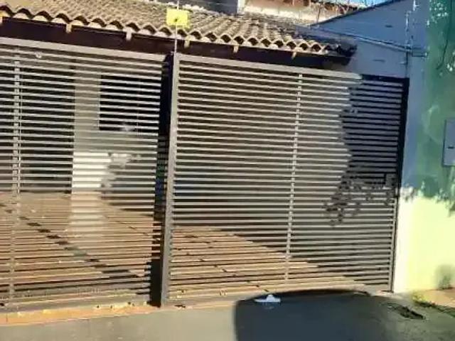 Casa / Sobrado para Venda em Londrina/PR Jardim Santa Alice 3 Quartos
