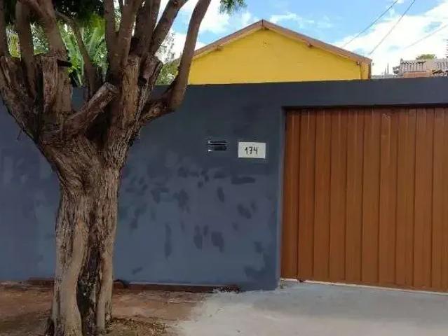 Casa / Sobrado para Venda em Londrina/PR Jardim Santo André 3 Quartos