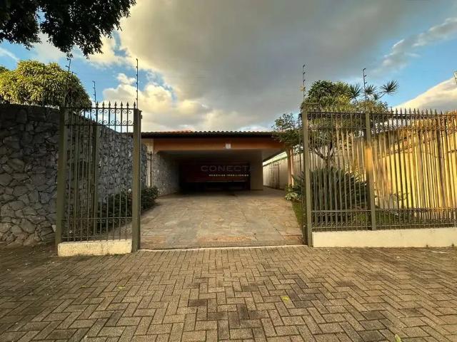 Casa / Sobrado para Venda em Londrina/PR Jardim Shangri la 4 Quartos