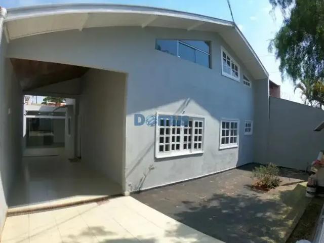 Casa / Sobrado para Venda em Londrina/PR Jerumenha 4 Quartos