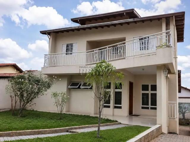 Casa / Sobrado para Venda em Londrina/PR Lago Parque 4 Quartos
