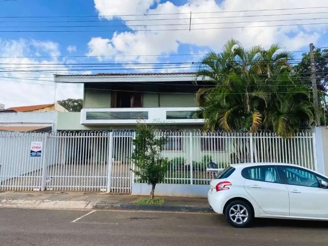 Casa / Sobrado para Venda em Londrina/PR Lago Parque 4 Quartos