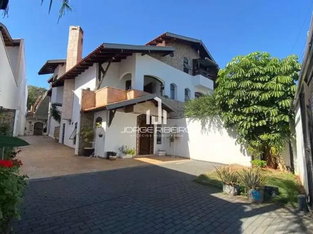 Casa / Sobrado para Venda em Londrina/PR Lago Parque 6 Quartos