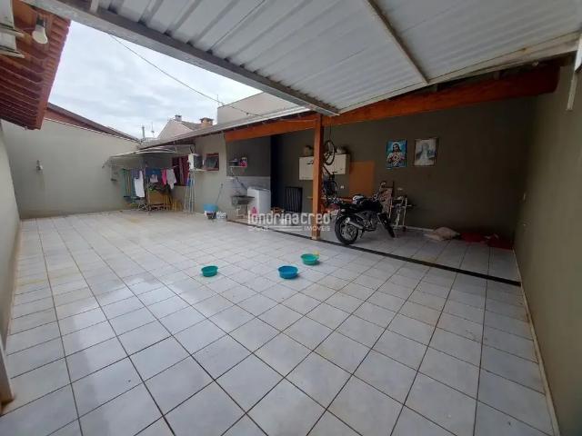 Casa / Sobrado para Venda em Londrina/PR Lagoa Dourada 3 Quartos